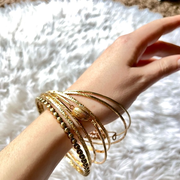 Cato | Jewelry | Nwt Cato Gold 7 Bangle Bracelets Filigree Swirl ...